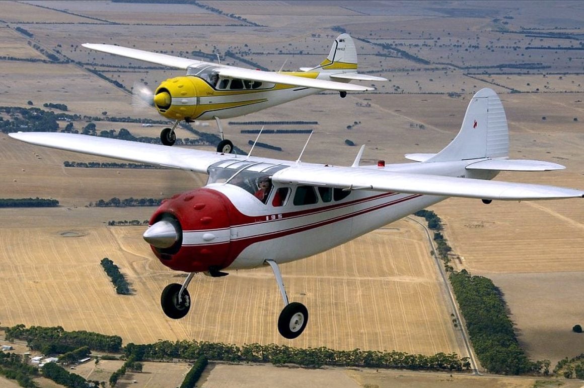 Pick-Up Steam-Punk-Rat-Rod, 12.500cc 7cyl Aircraft-Engine-Cessna-195 ...