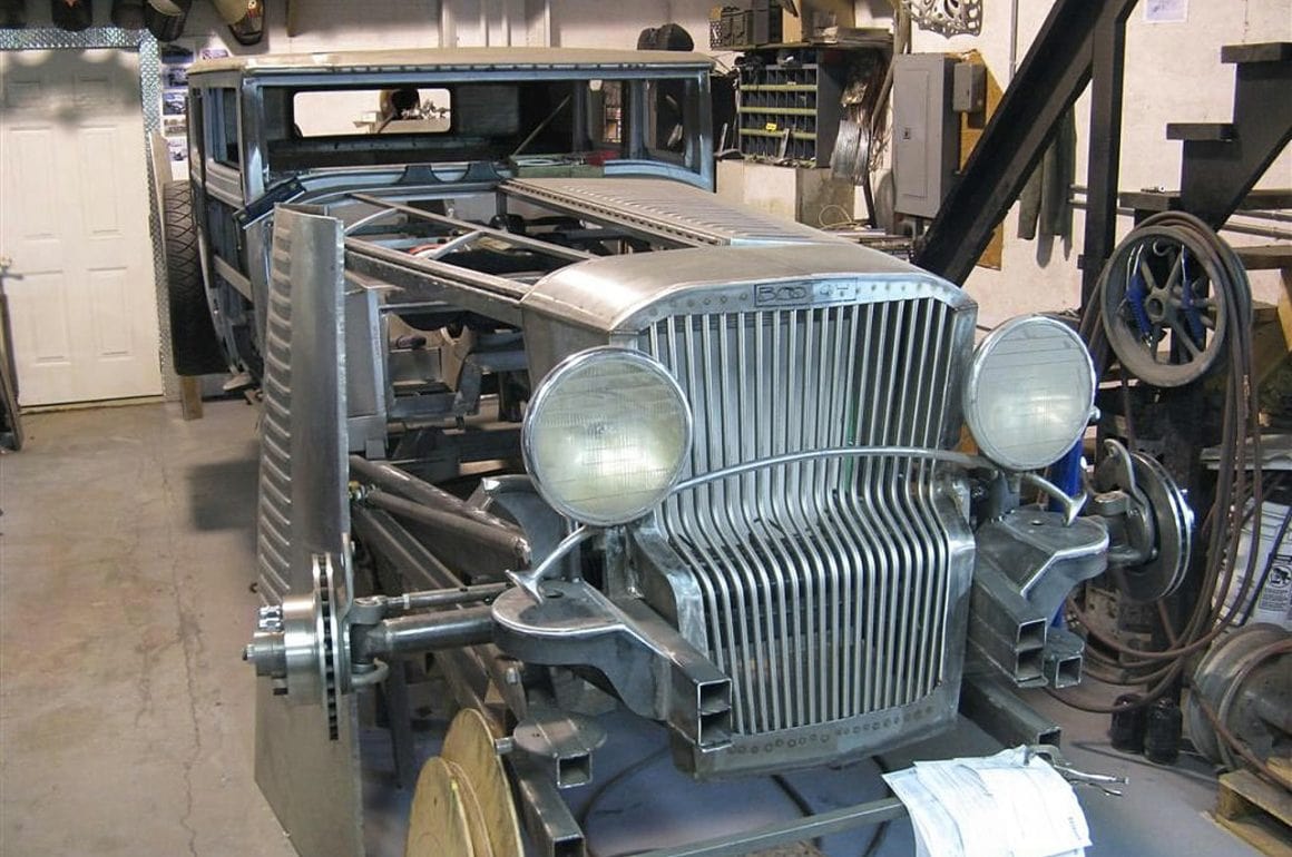 Stony Smith – Oddball-Kustoms – The Bootch – Hot-Rod Sedan 4 doors ...