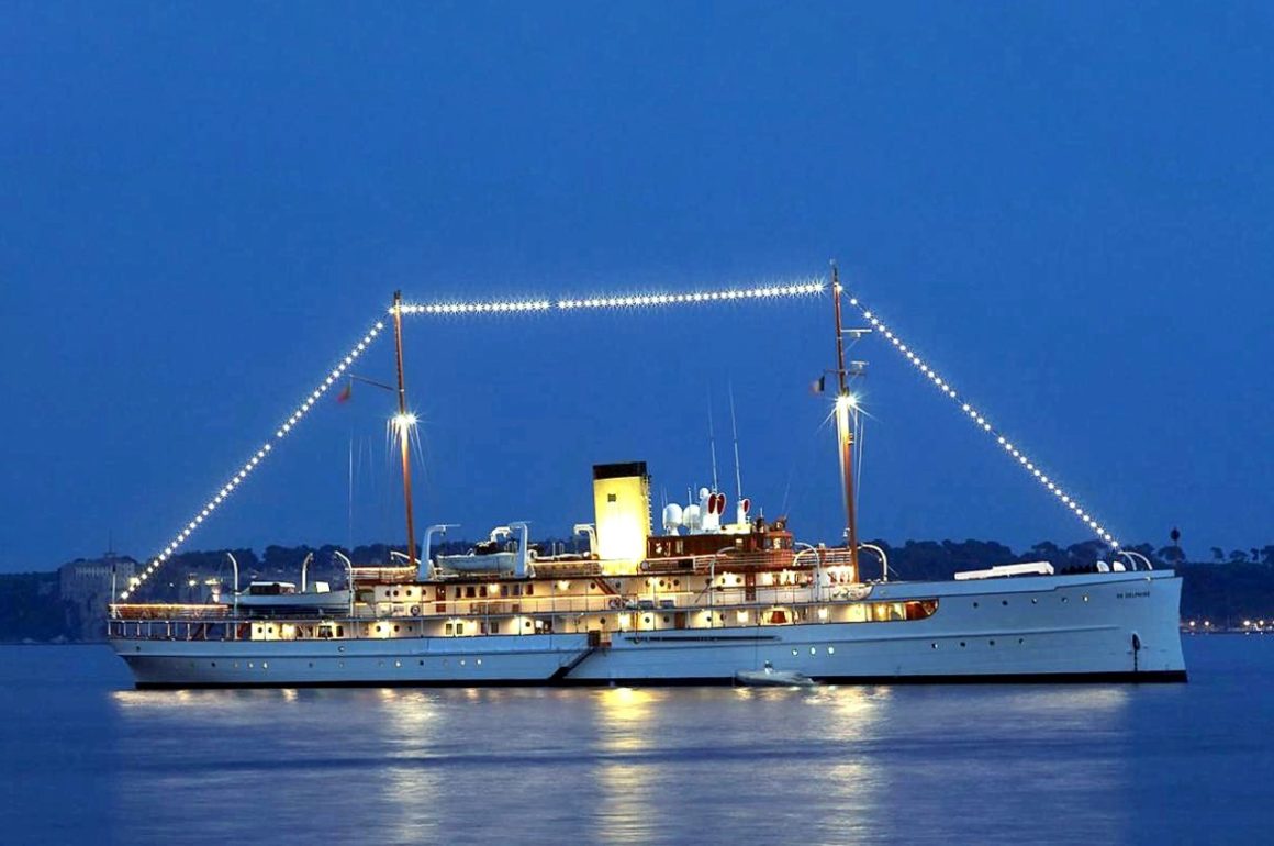 SS Delphine… – Gatsby Online