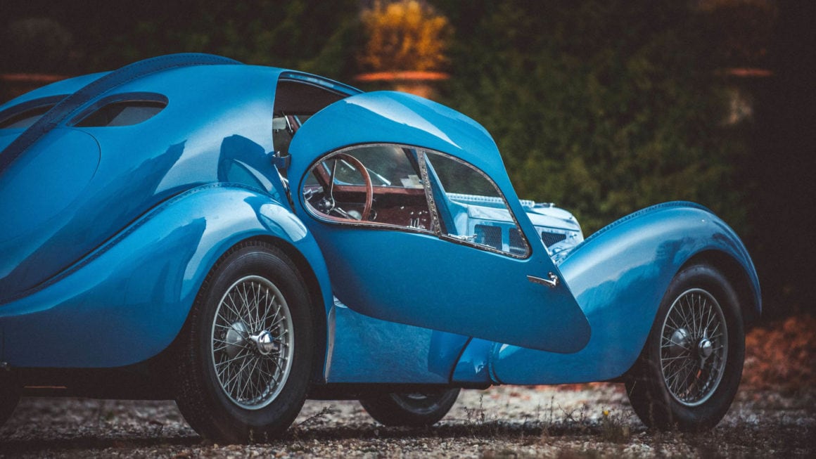 Koux 1996 /Bugatti 57SC Réplica ! Pathétique imposture… – Gatsby Online