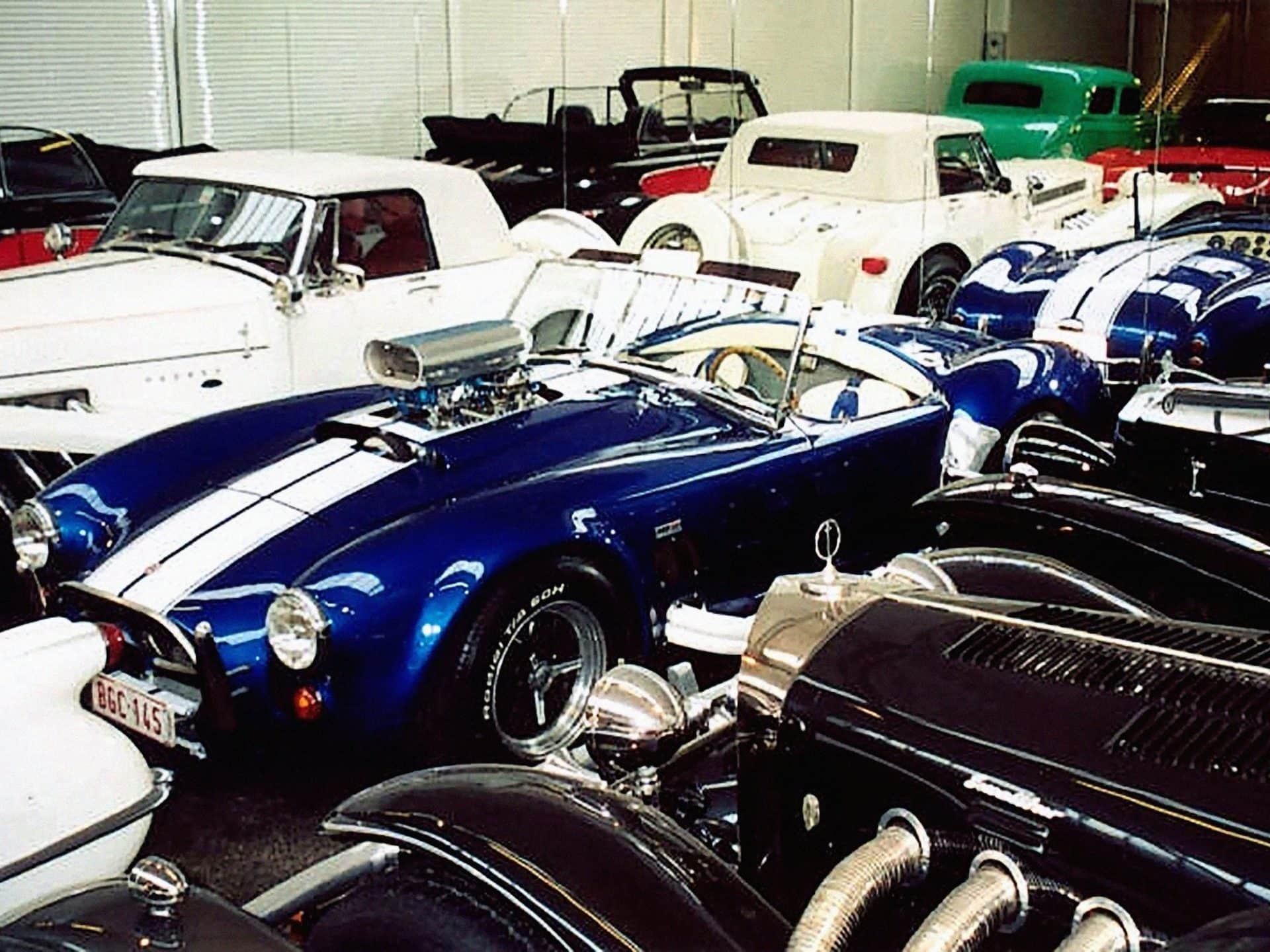 Stony Smith – Oddball-Kustoms – The Bootch – Hot-Rod Sedan 4 doors ...