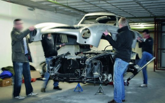 Mad-Fake-Mercos-SLK32-AMG… – Gatsby Online