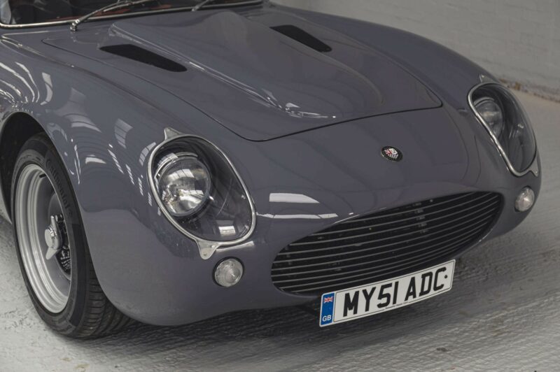 Dowsett-Comet 6L2 V8 2018 – Gatsby Online