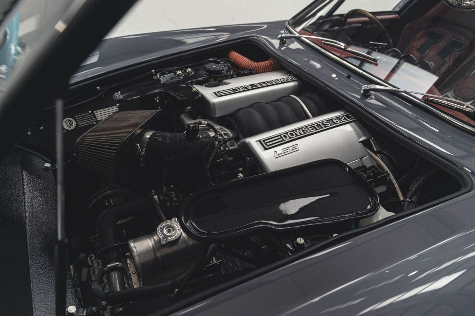 Dowsett-Comet 6L2 V8 2018 – Gatsby Online