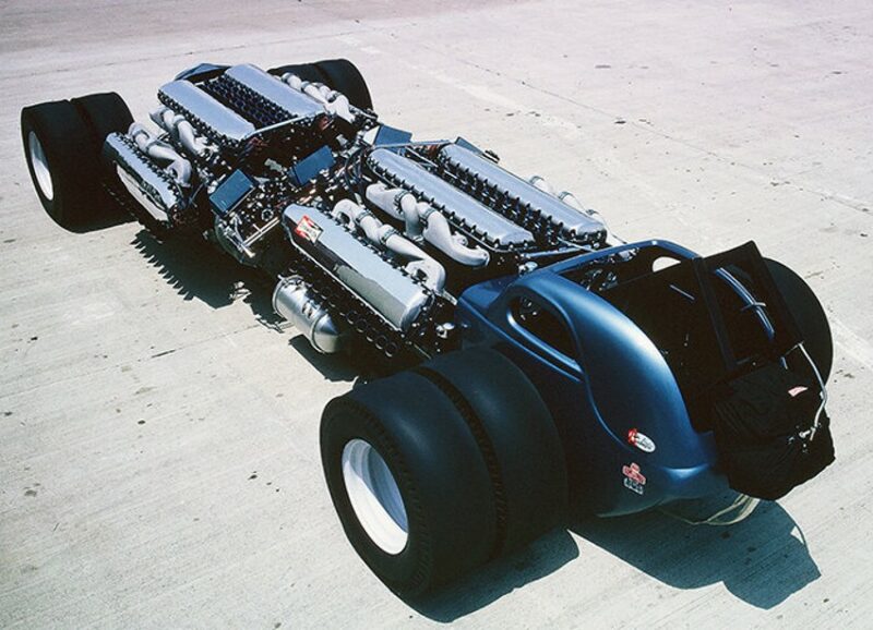 Hot-Rod-T. V12. 27.000cc. 2.000cv. Twin-Blowers… – Gatsby Online