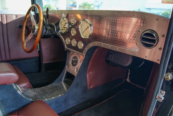 Stony Smith – Oddball-Kustoms – The Bootch – Hot-Rod Sedan 4 doors ...