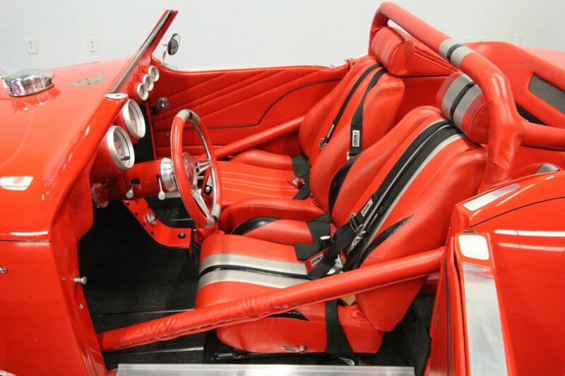 VolksRod 1956 : Eloge paradoxal de la laideur… – Gatsby Online