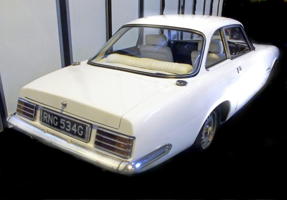 1968_de_Bruyne_GT_Gordon_Keeble_rear (1) – Gatsby Online